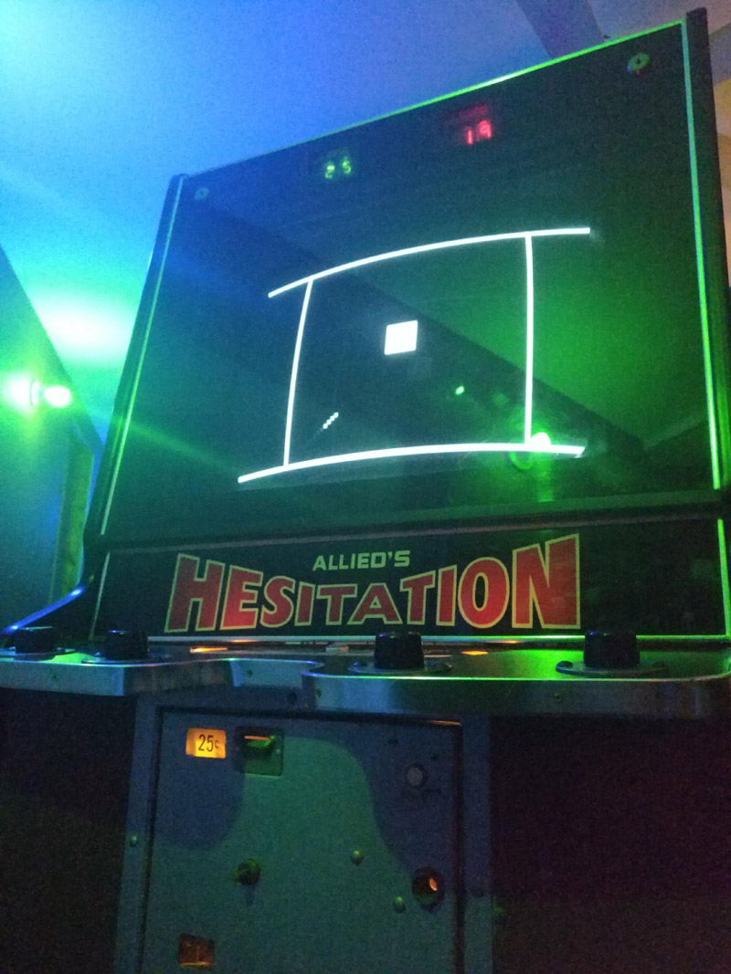 Allied Hesitation Arcade Video Game - Allied Leisure - 1974 - Arcade 72